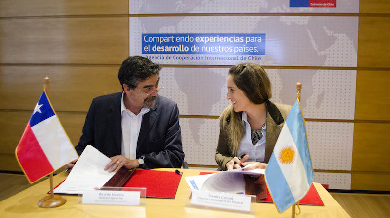 Chile y Argentina reimpulsan relaciones en Cooperación Internacional